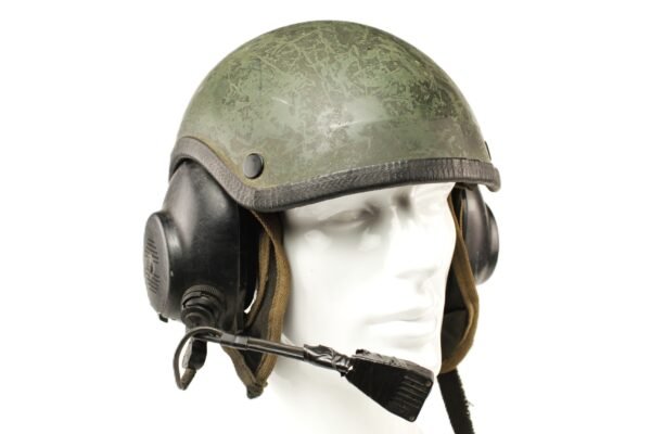 ANTIGO CAPACETE MILITAR BRASILEIRO DE TANQUISTA – MP Militaria